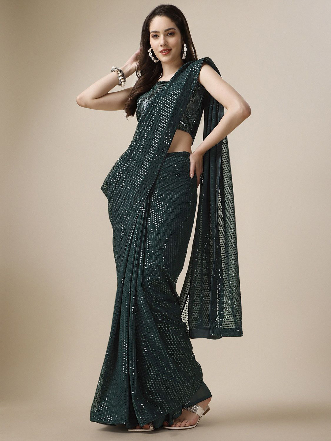 Buy DIVASTRI Embellished Sequinned Pure Georgette Saree - Sarees for Women 35569349 | Myntra