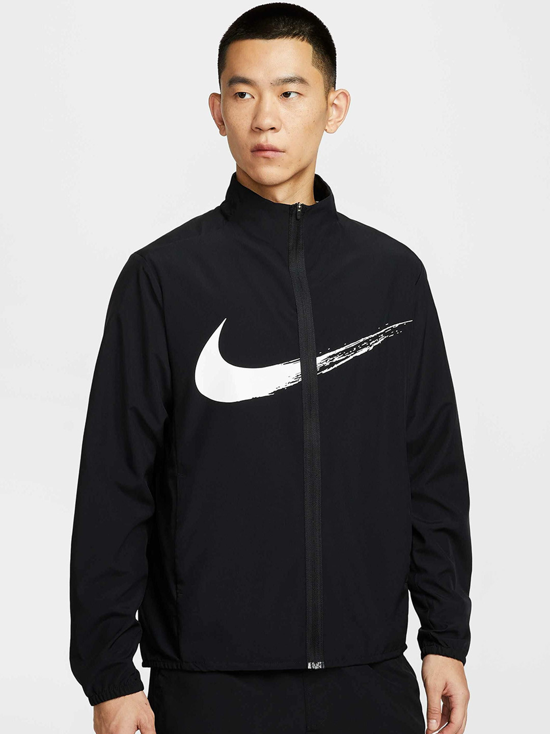 Buy Nike Form Men's Dri FIT Versatile Jacket - Jackets for Men 35349055 ...