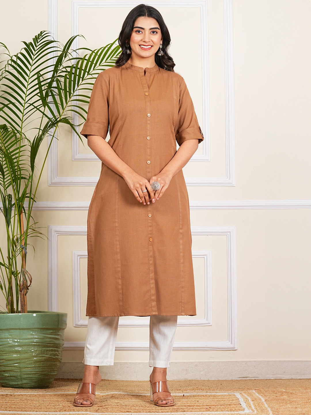 Buy NUNCHII Mandarin Collar Panelled Pure Cotton Straight Kurta ...