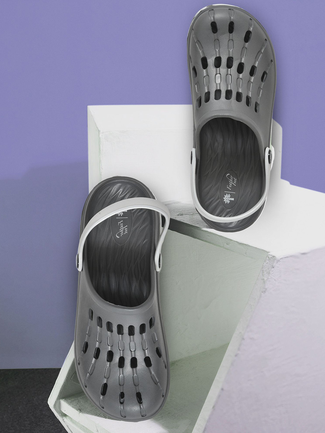 Buy Woodland Men Clogs - Flip Flops for Men 35201971 | Myntra