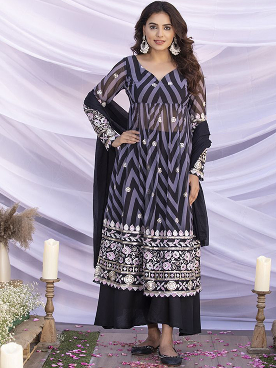 Buy SEW Floral Embroidered V Neck Kurta With Palazzos & Dupatta - Kurta ...