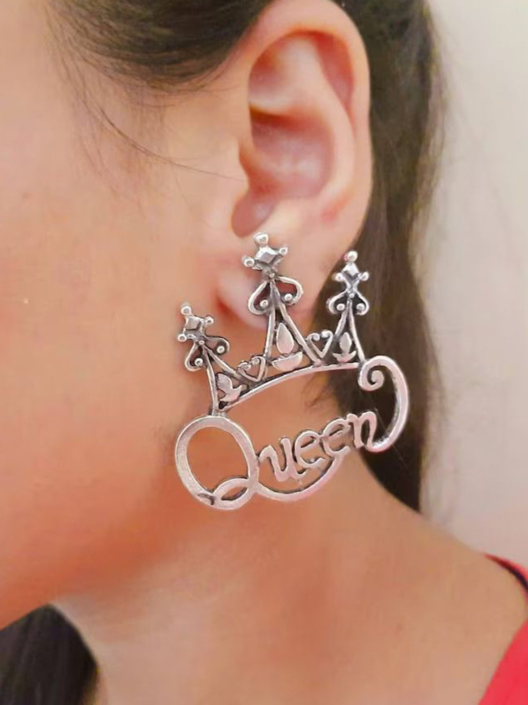 Buy Bevy Pearls Oxidised Queen Shaped Studs - Earrings for Women ...