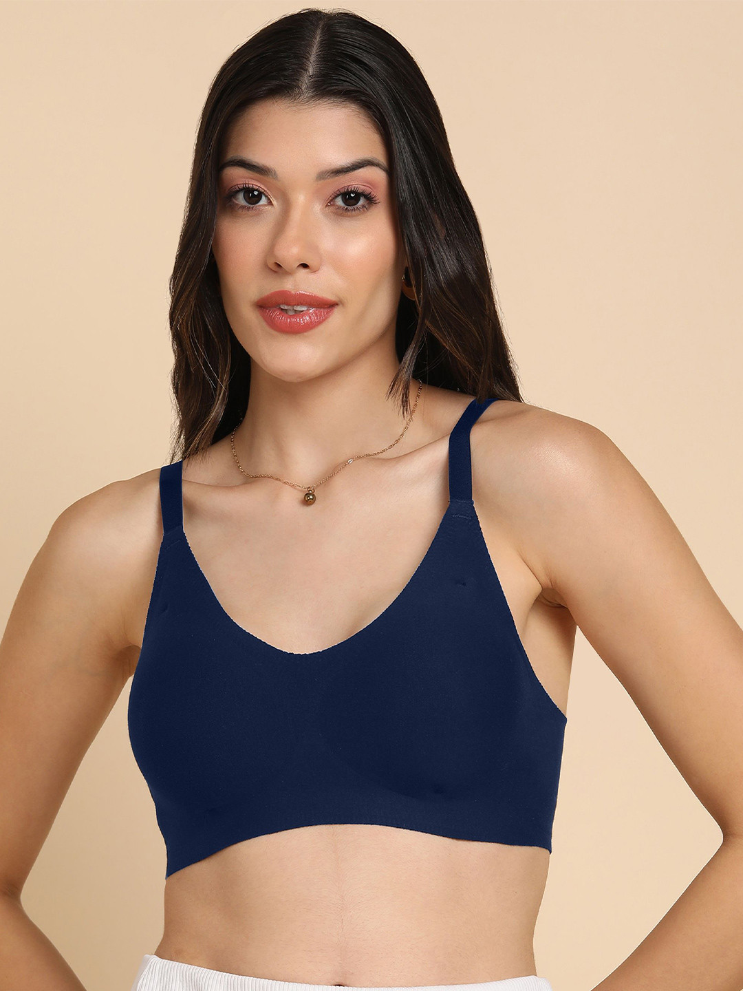 Buy Tweens Invisi Fit Cotton Spandex Lightly Padded Bonded Seamless Bra ...