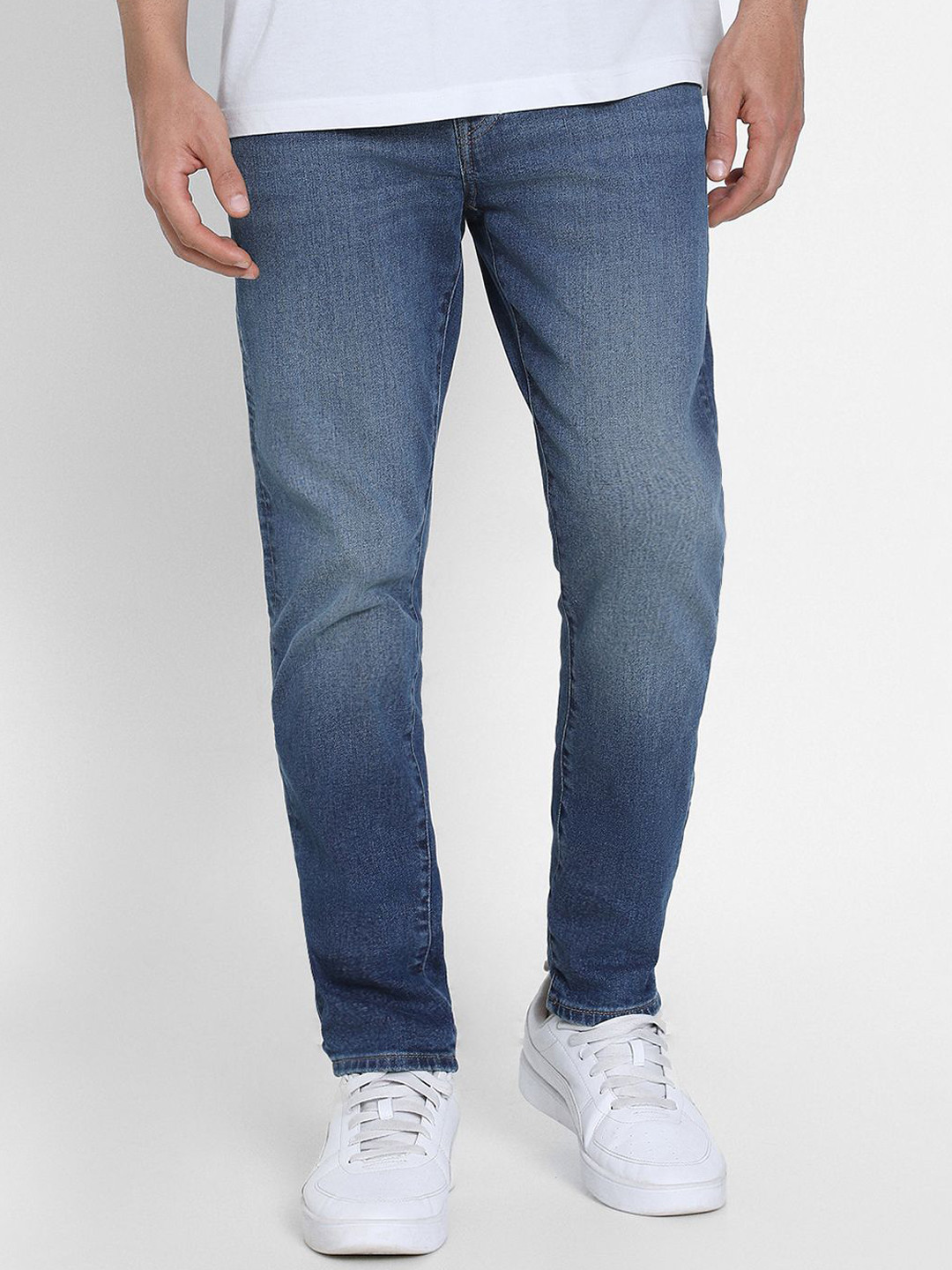 Buy AMERICAN EAGLE OUTFITTERS Men Slim Fit Clean Look Heavy Fade Jeans ...