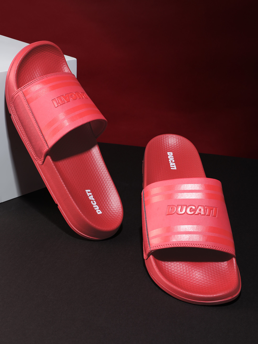 Buy Ducati Men Self Design Sliders - Flip Flops for Men 31966498 | Myntra