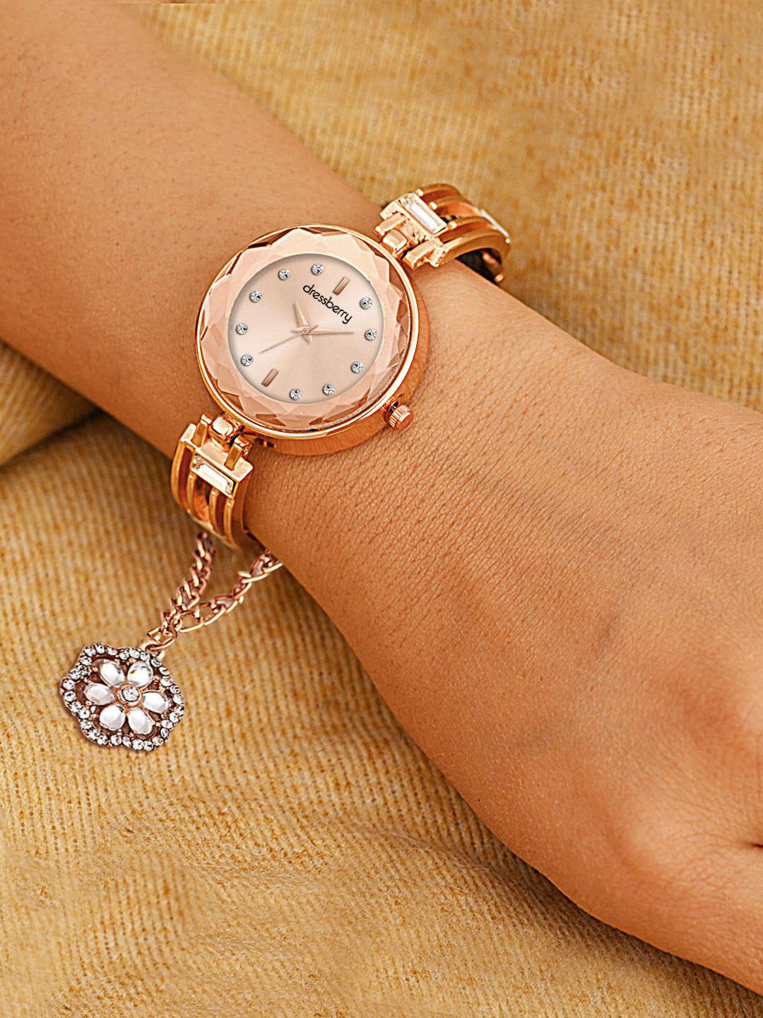 Buy Dressberry Women Watches Gift Set - Watches for Women 33312407 | Myntra