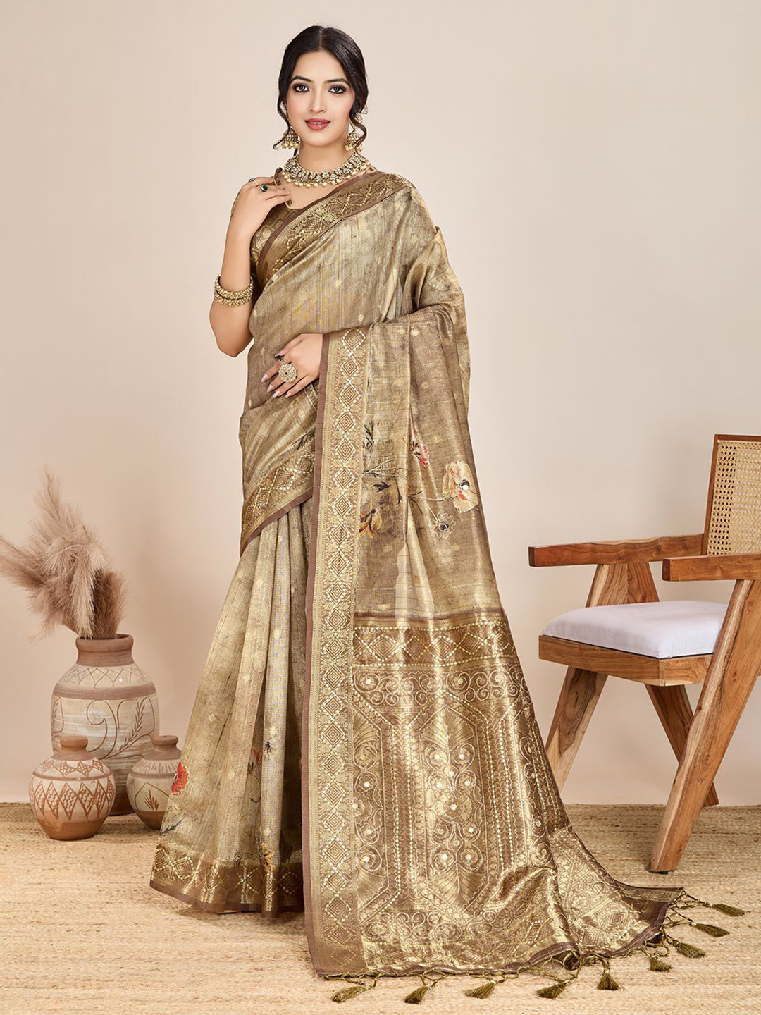 Buy All About You Floral Sequinned Saree - Sarees for Women 33328905 ...