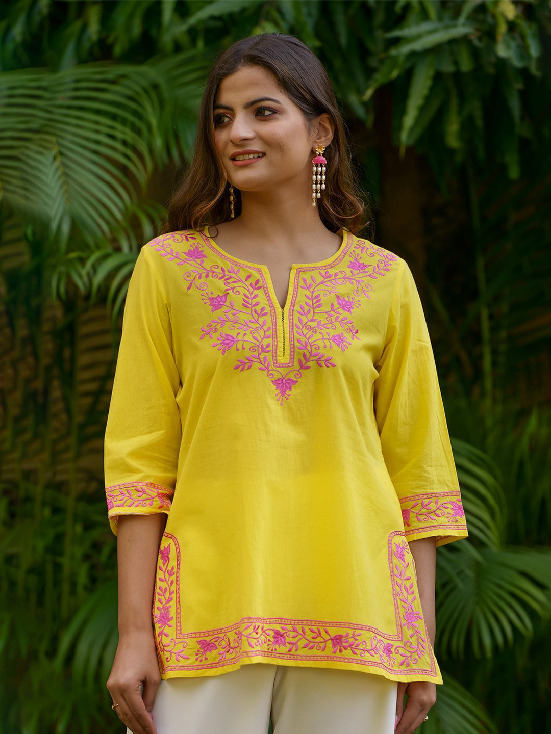 Buy INAAYA JAIPUR Women Embroidered V Neck Thread Work Pure Cotton ...