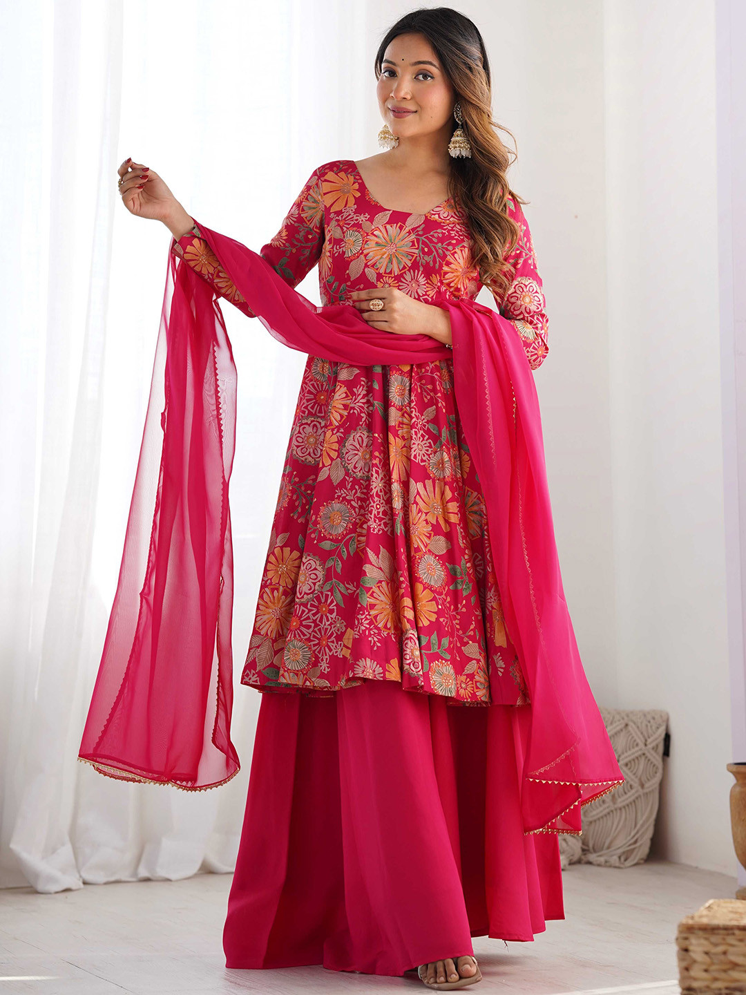 Buy Tanhai Floral Printed Square Neck Anarkali Short Kurta With Sharara ...