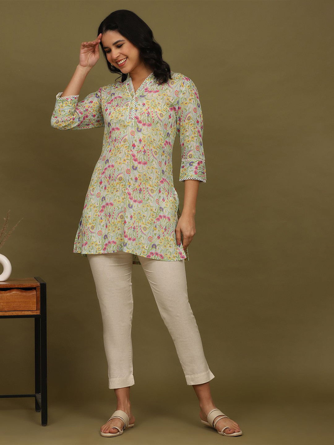 Buy W Mandarin Collar Printed Tunic - Tunics for Women 33104190 | Myntra