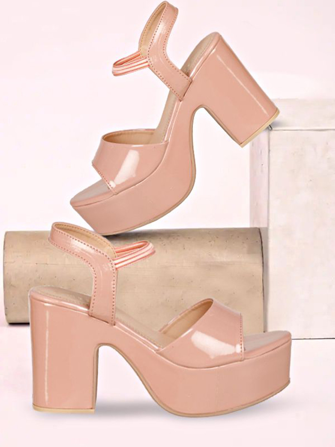 Buy Smart & Sleek Block Heel Sandals - Heels for Women 34111472 | Myntra