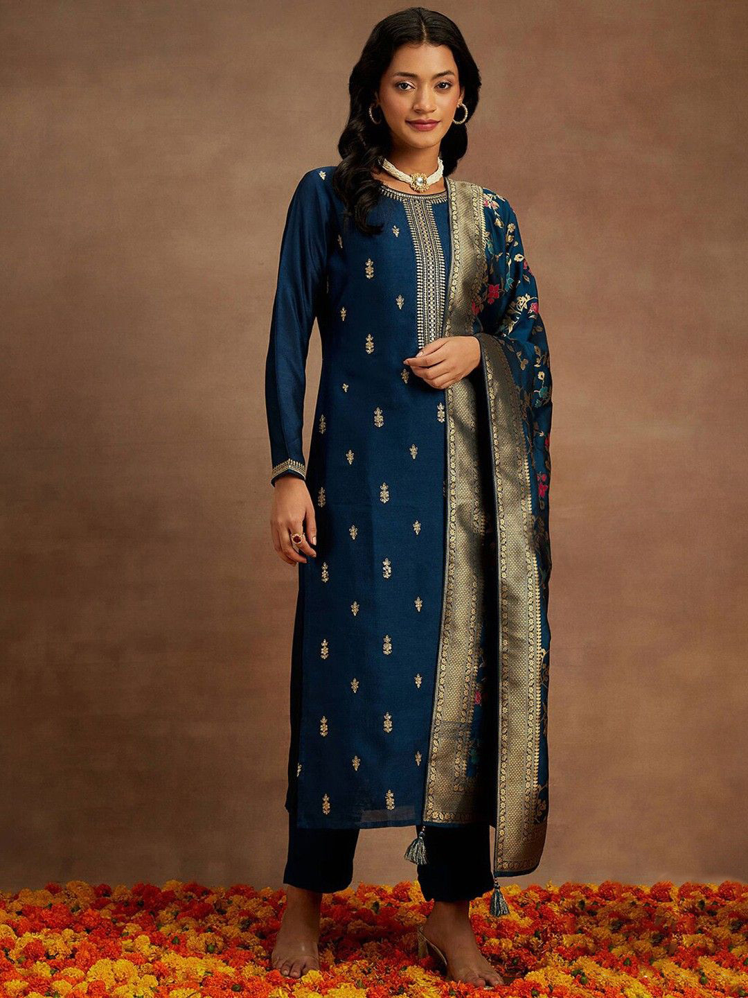 Buy GUNVANTI FAB Women Ethnic Motifs Woven Regular Kurta With Trousers ...