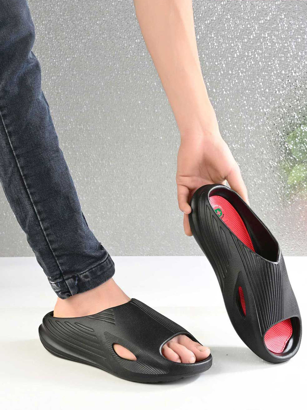 Buy DOCTOR HEALTH SUPER SOFT Men Sliders - Flip Flops for Men 34117448 ...