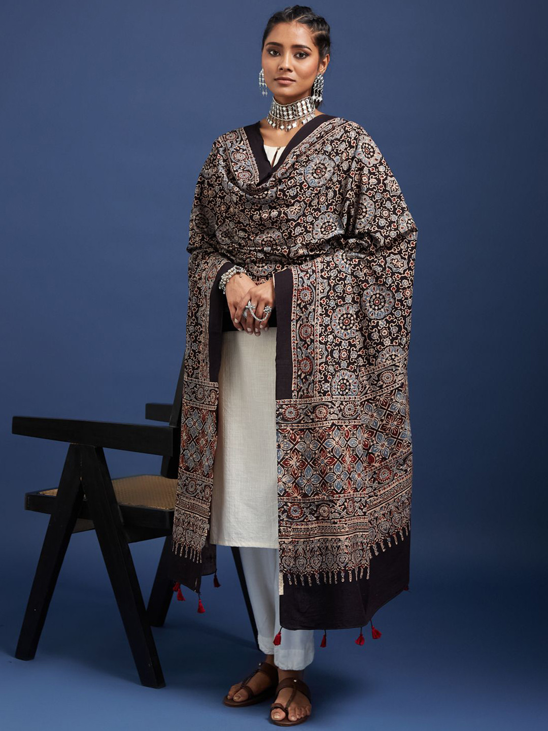 Buy Taavi Ethnic Motif Ajrakh Printed Pure Cotton Dupatta - Dupatta for ...
