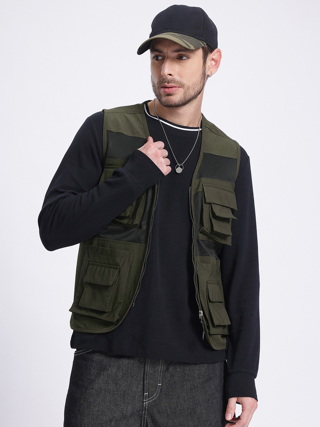 Buy Glitchez Utility Gilet Jacket - Jackets for Men 31361748 | Myntra