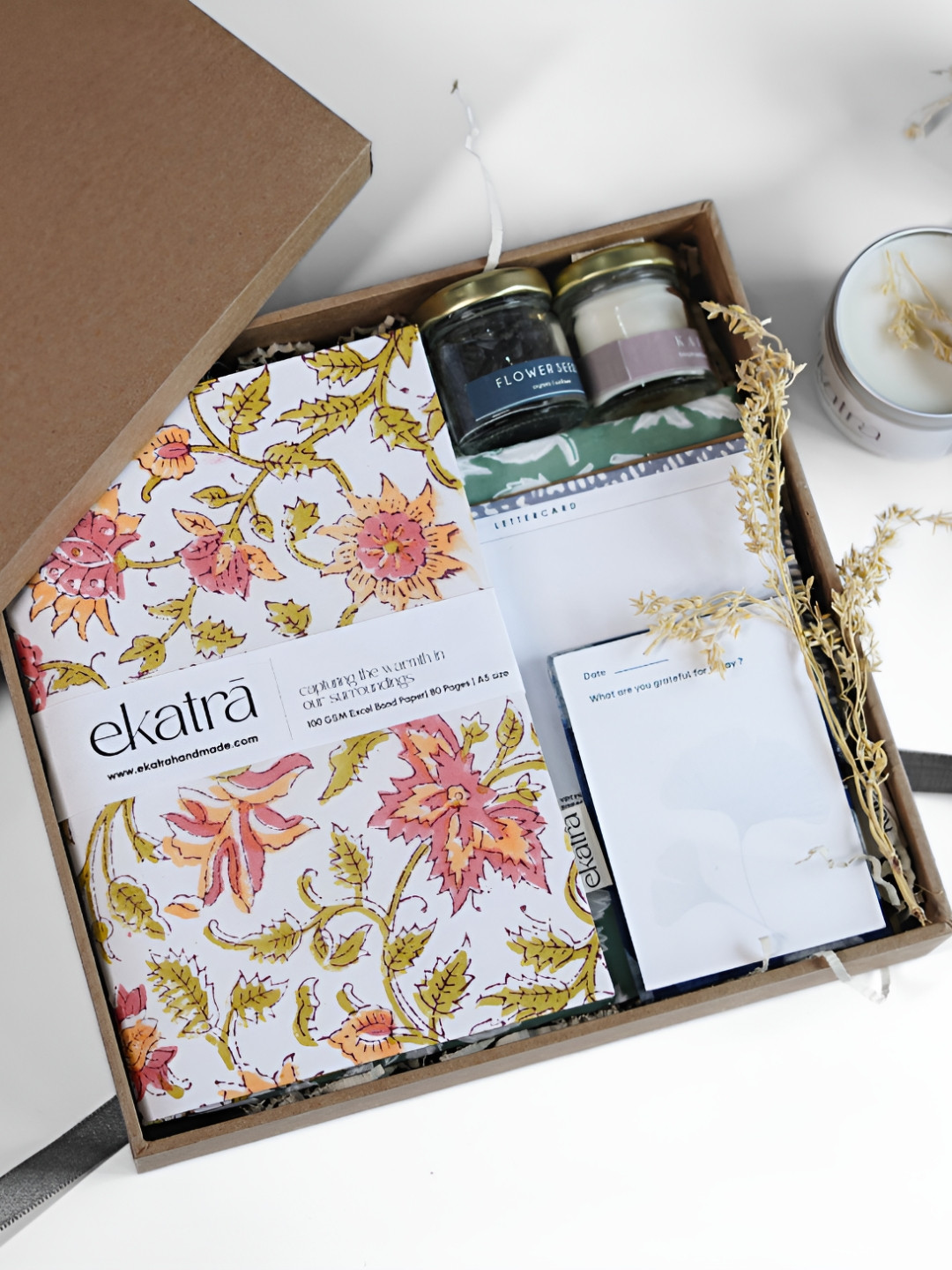 Buy Ekatra Pink & White Printed Gratitude Hamper Gift Sets - Home Gift ...