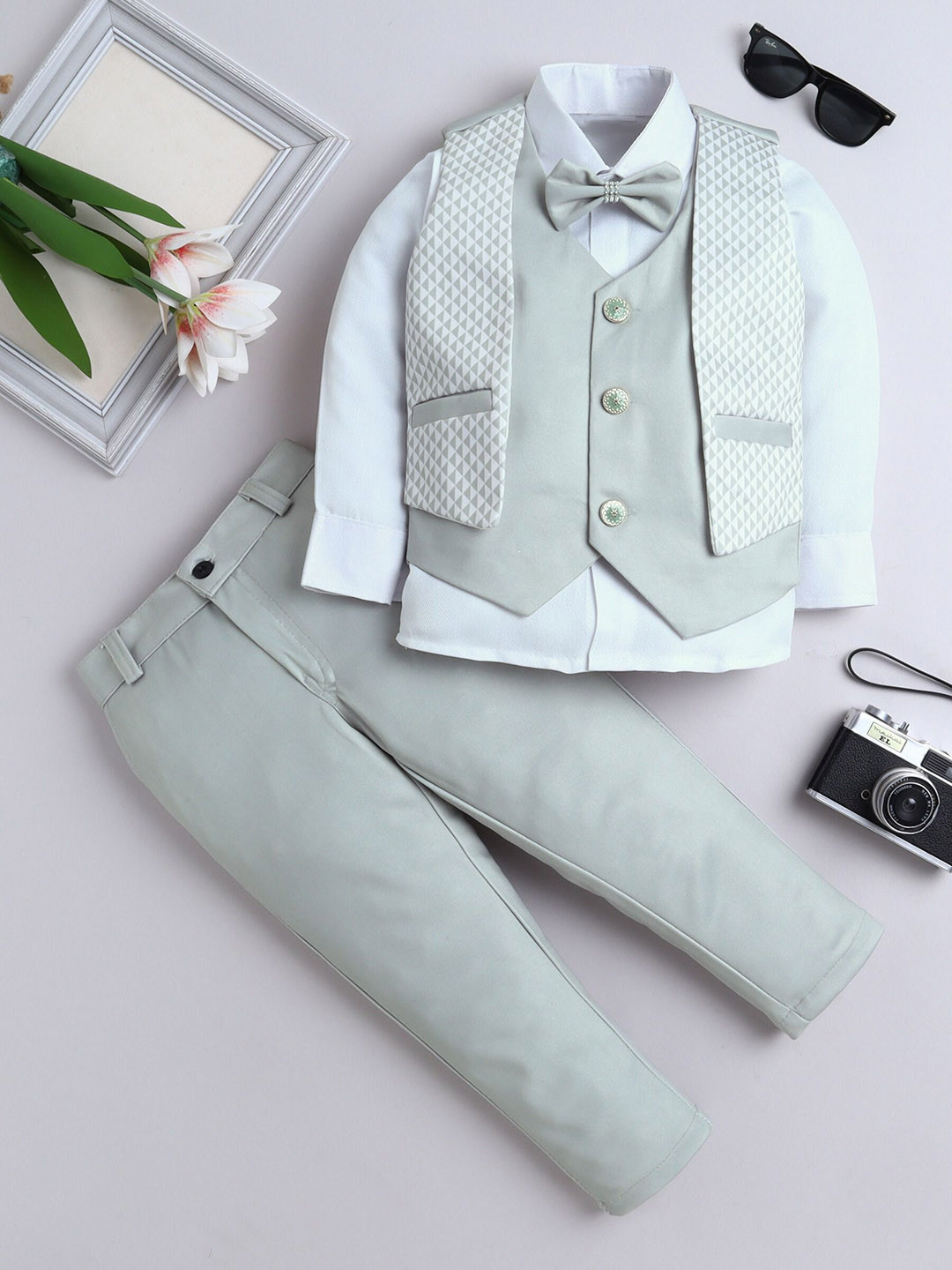 Buy FOURFOLDS Boys Self Design 3 Piece Party Suits - Suits for Boys ...