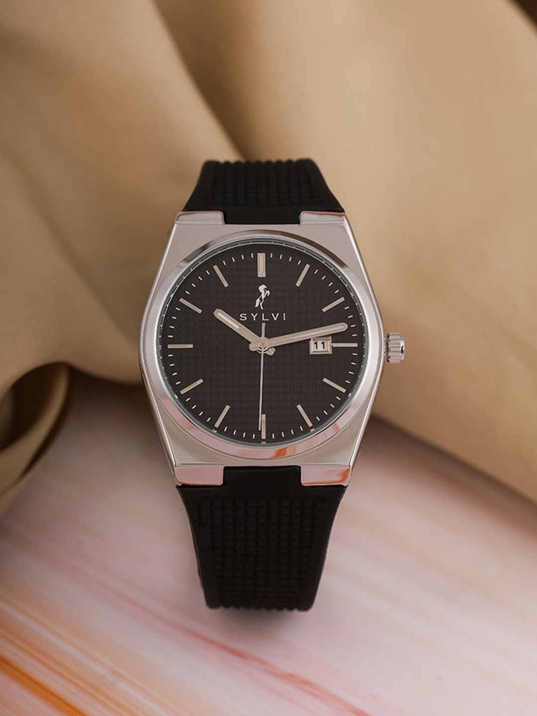 Buy Sylvi Men Solid Dial & Straps Analogue Multi Function Watch Pro Blk Silver Blk PU - Watches ...