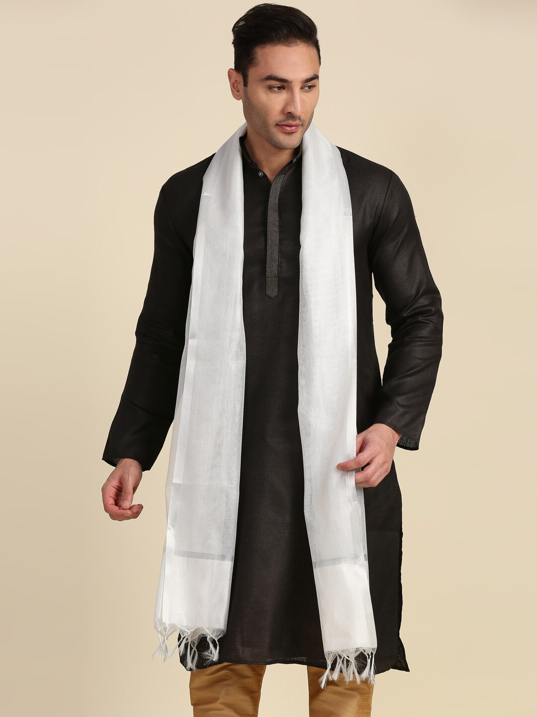 Buy Dupatta Bazaar Men Silver Toned Woven Design Dupatta - Dupatta for ...