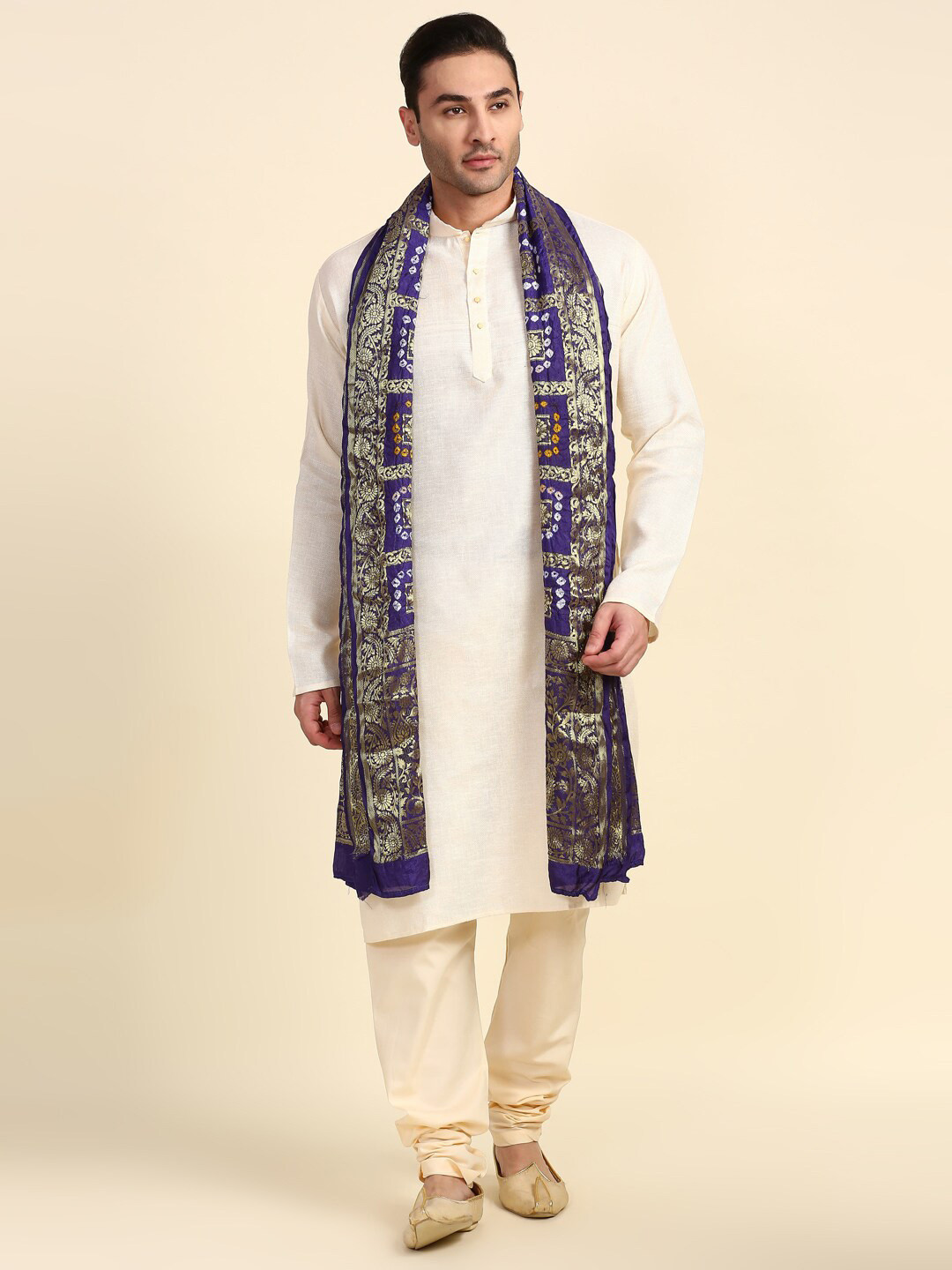 Buy Dupatta Bazaar Men Navy Blue And Copper Toned Dyed Bandhani Dupatta ...
