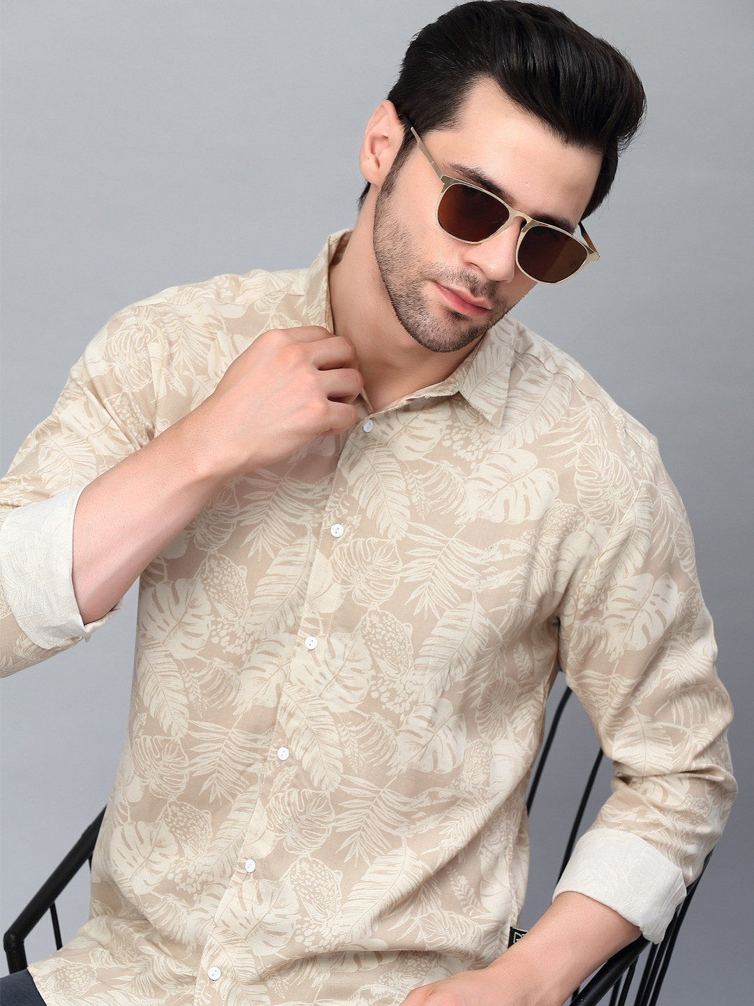 Buy Rigo Men Beige Tropical Printed Slim Fit Casual Resort Full Sleeve ...