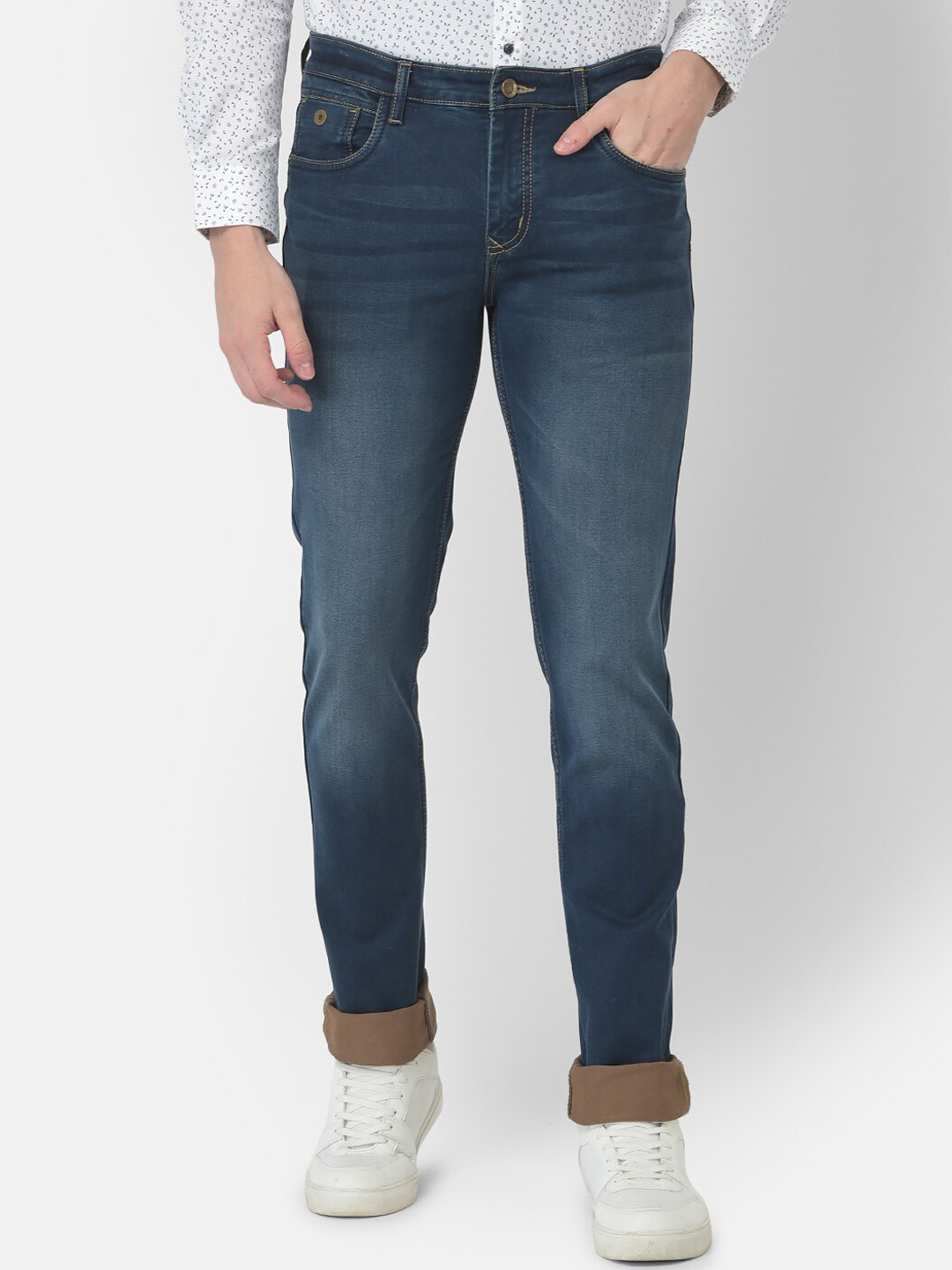 Buy Turtle Men Blue Narrow Tapered Fit Light Fade Stretchable Jeans ...