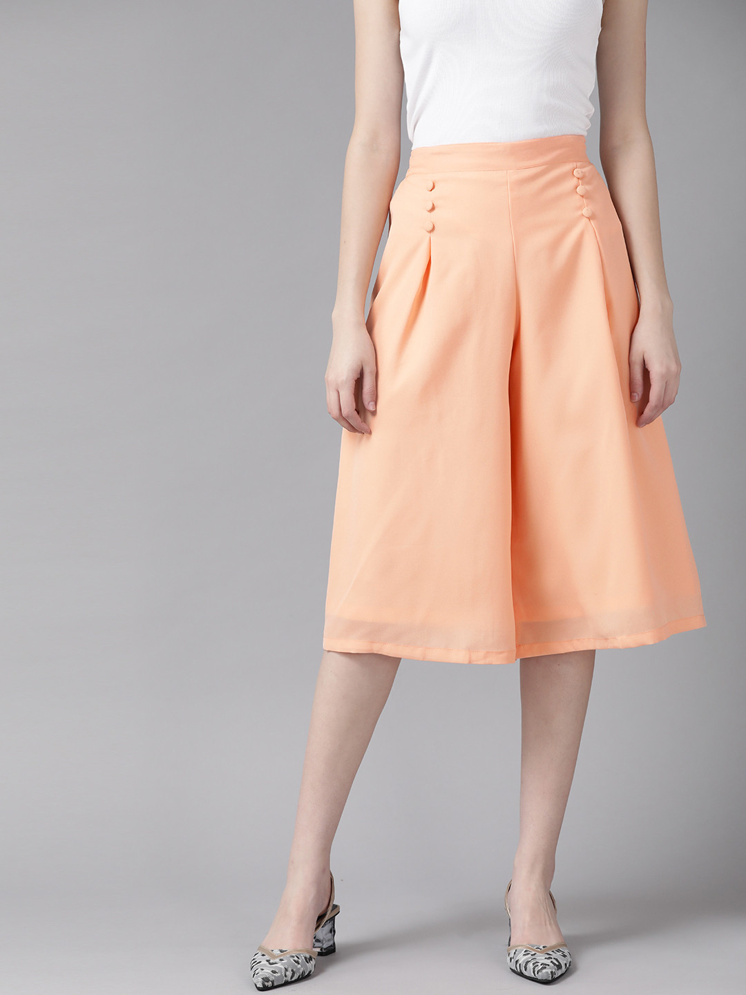 Buy Aarika Women Peach Coloured Capris - Capris for Women 20402072 | Myntra