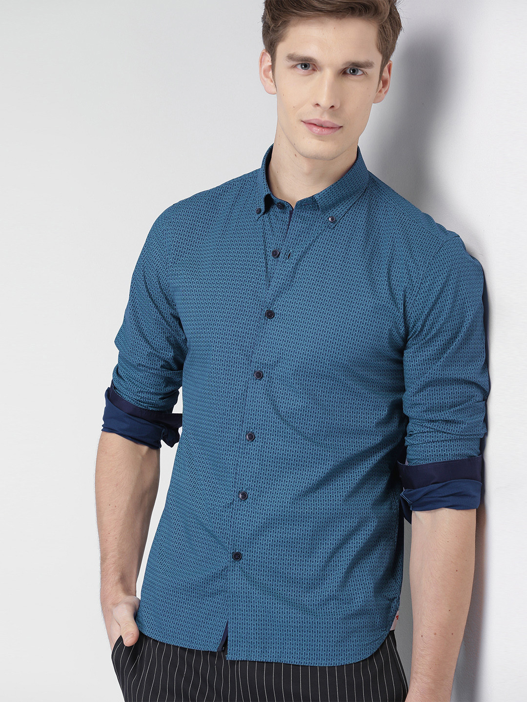 Buy INVICTUS Men Green Slim Fit Printed Casual Shirt - Shirts for Men ...