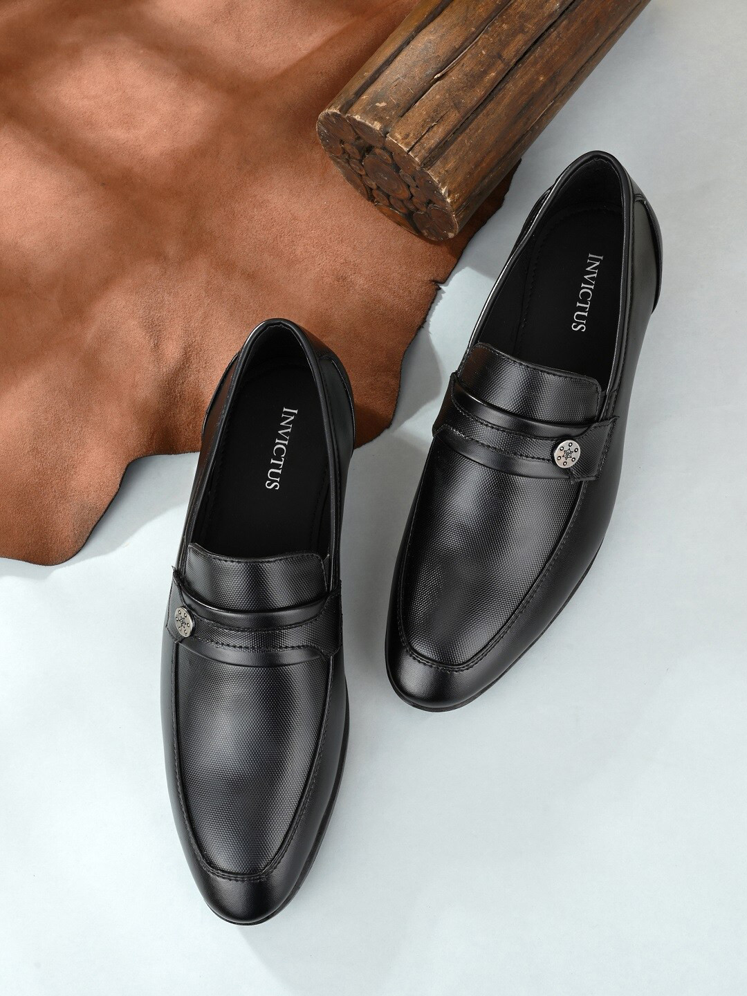 Buy INVICTUS Men Black Solid Loafers - Formal Shoes for Men 20487798 ...
