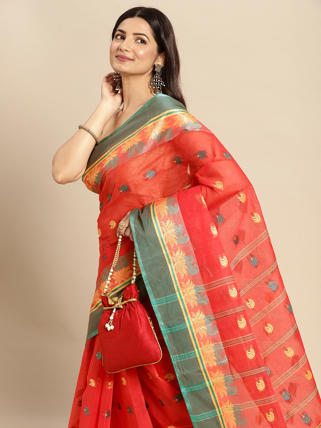 Buy DESH BIDESH Red Woven Design Pure Cotton Taant Saree - Sarees for ...
