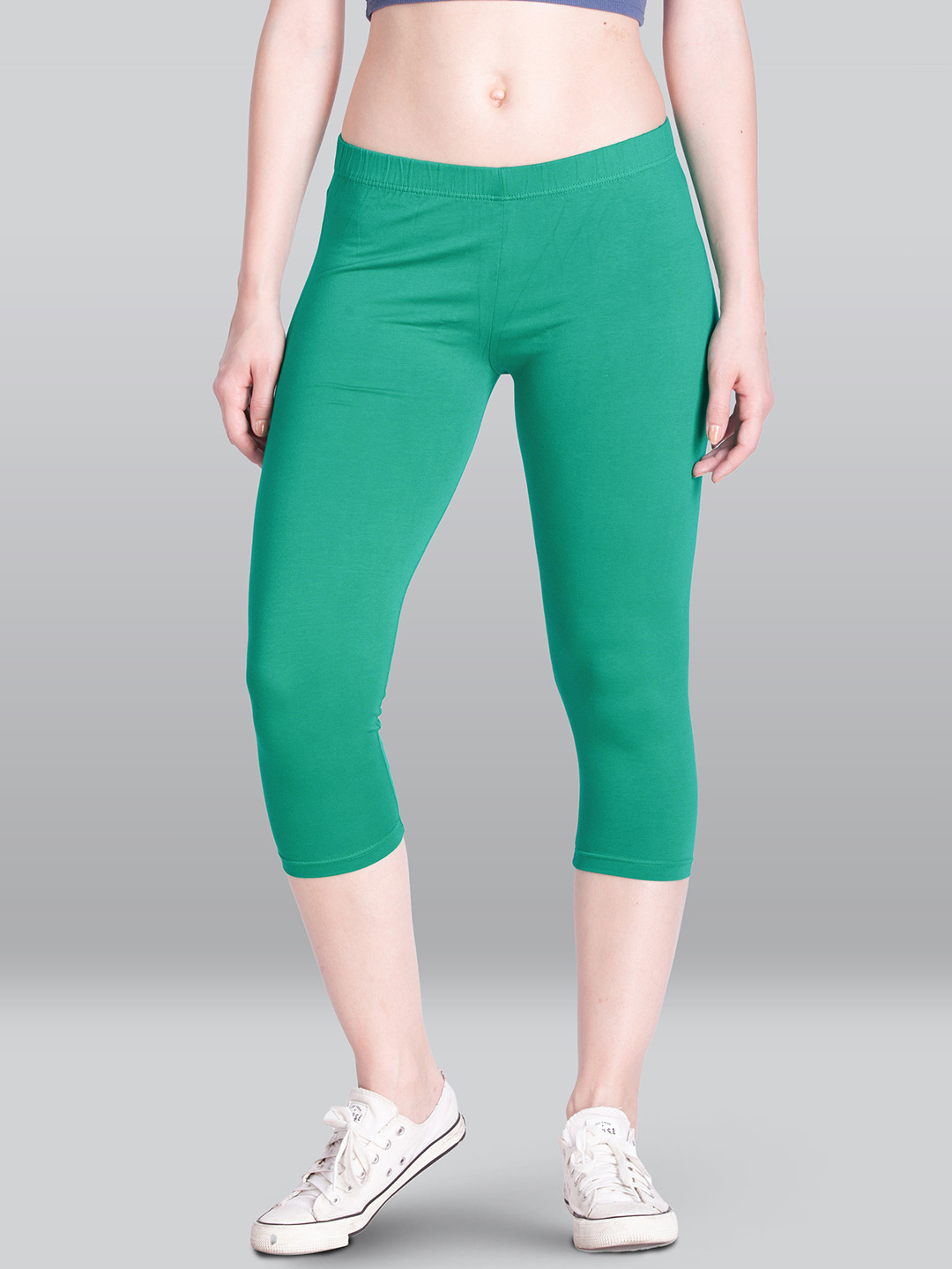 Buy LYRA Women Green Solid Pure Cotton Capris - Capris for Women ...