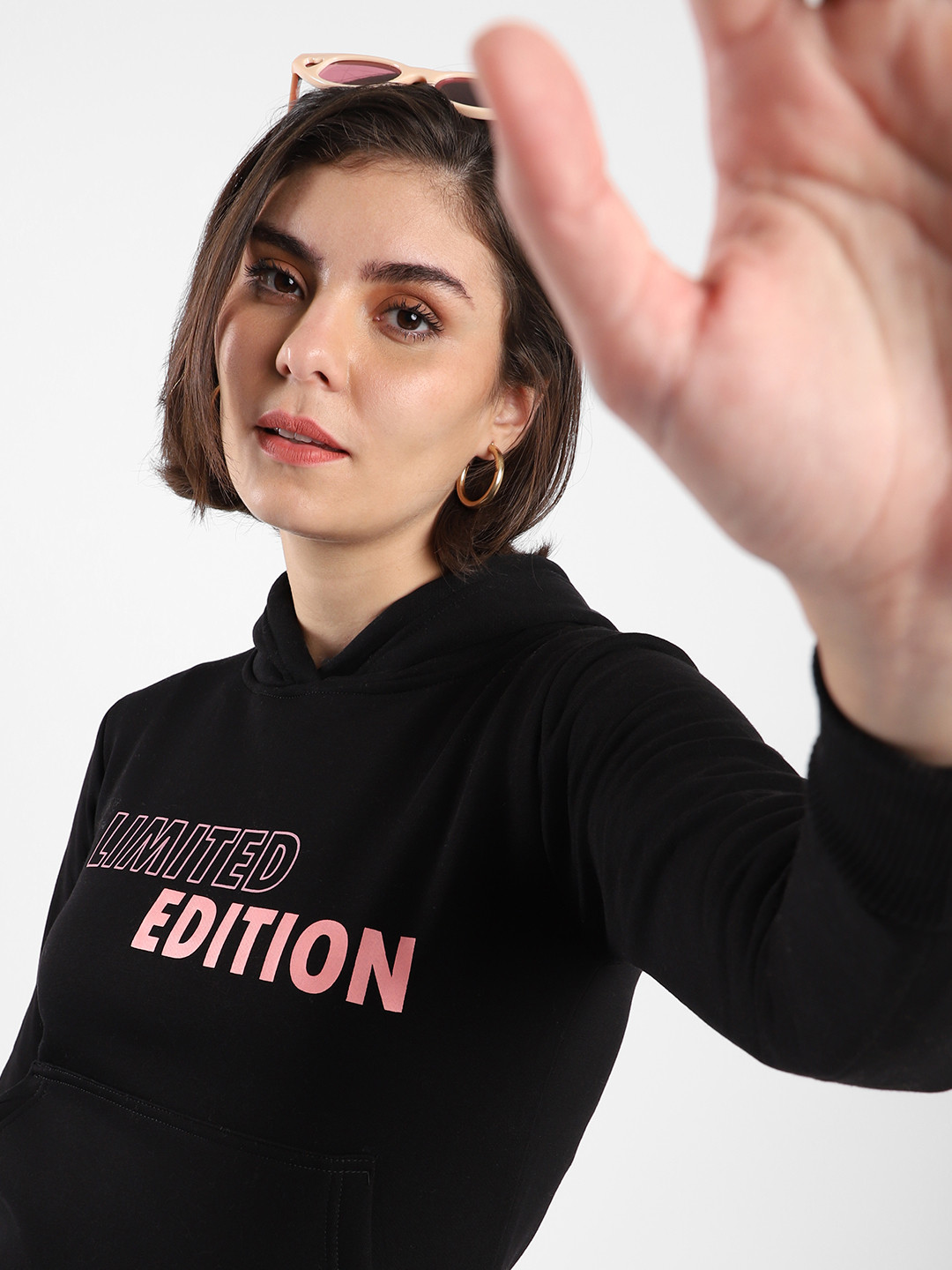 Buy Campus Sutra Women Black Hooded Sweatshirt - Sweatshirts for Women ...