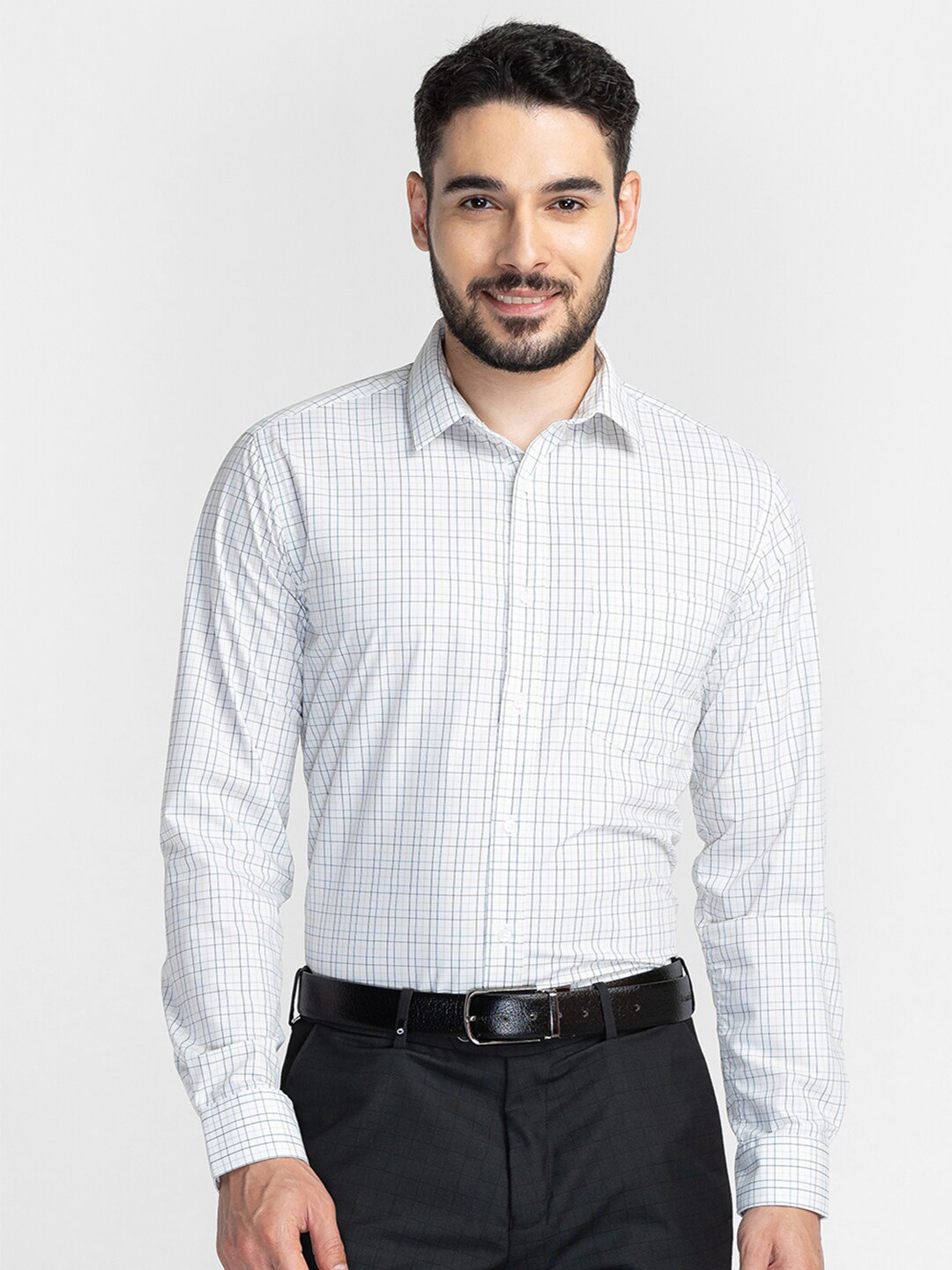 Buy Oxemberg Men White Classic Slim Fit Grid Tattersall Checked Formal ...