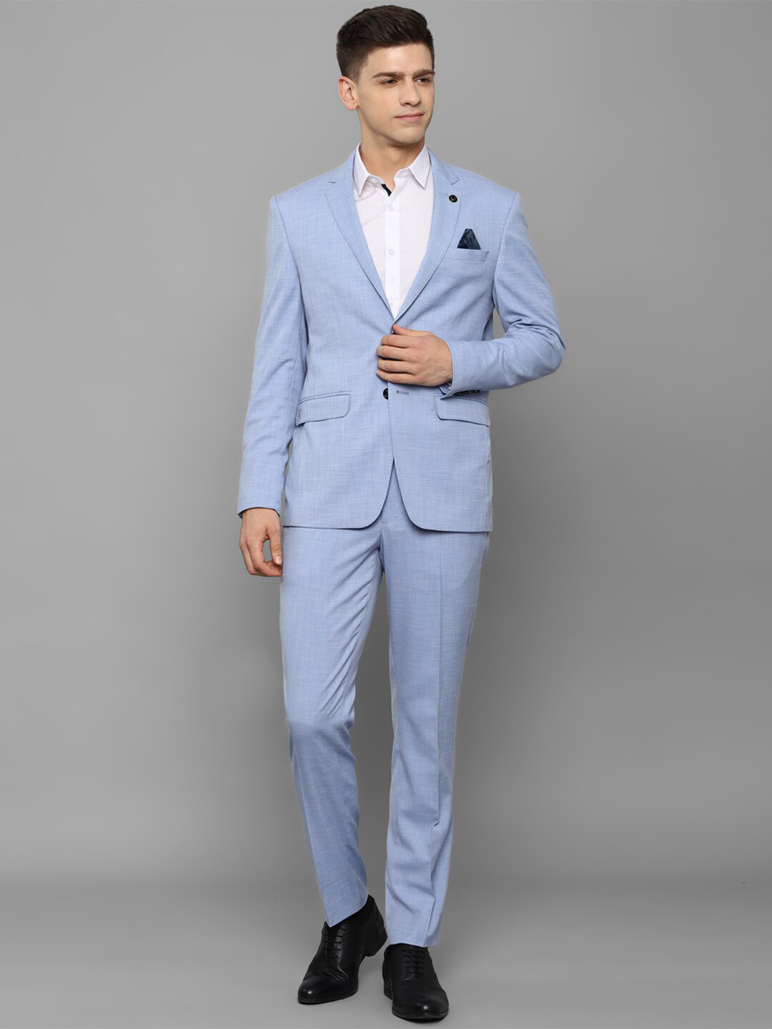 Buy Allen Solly Men Blue Self Design Single Breasted Slim Fit Two Piece ...