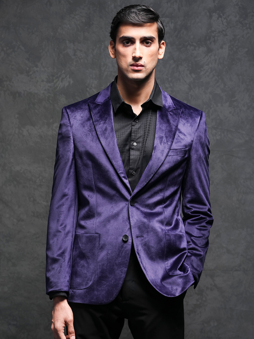 Buy RARE RABBIT Men Mazey Tailored Fit Solid Single Breasted Blazer ...