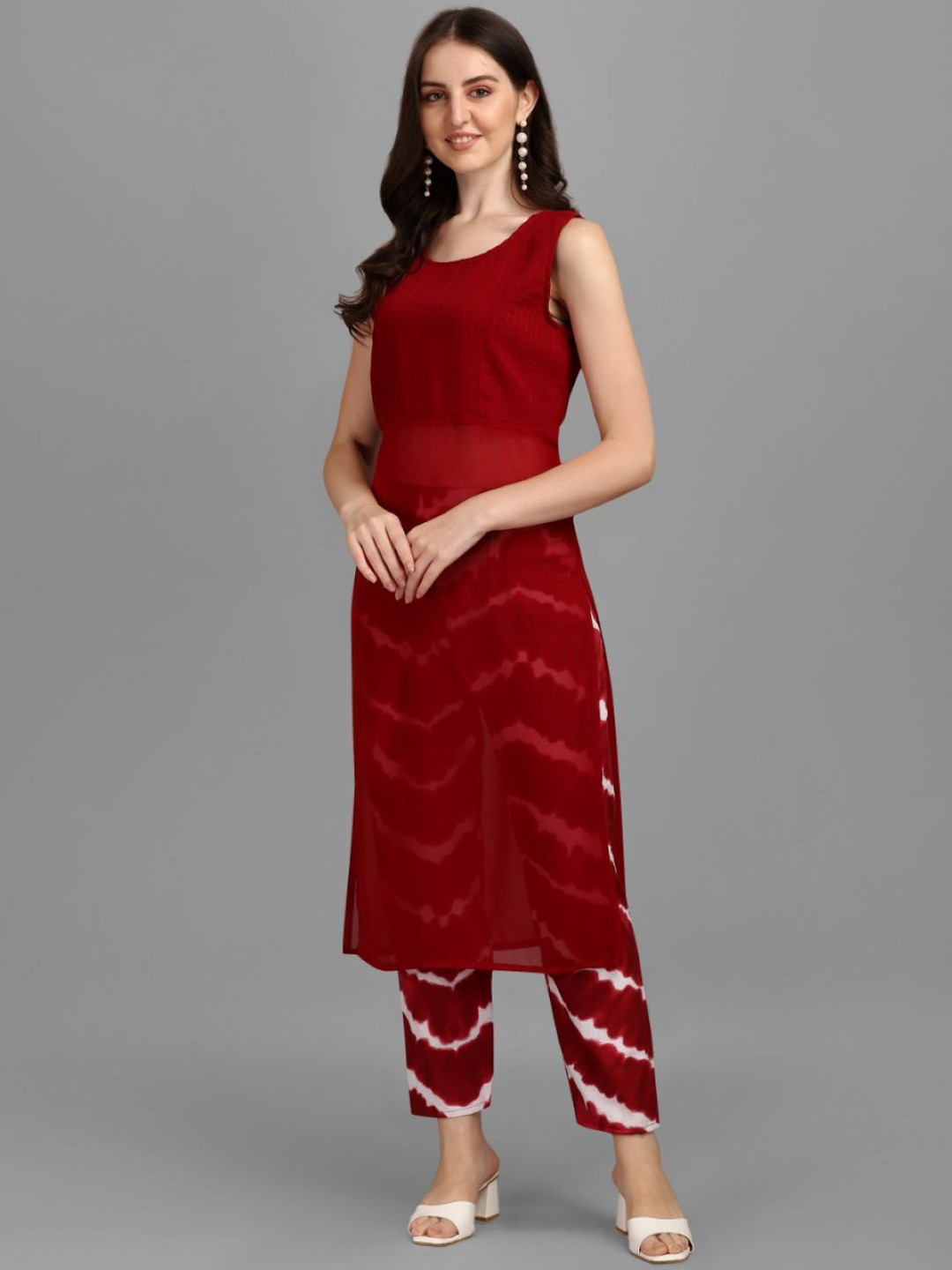 Buy GUFRINA Women Red Leheriya Kurta With Trousers - Kurta Sets for ...