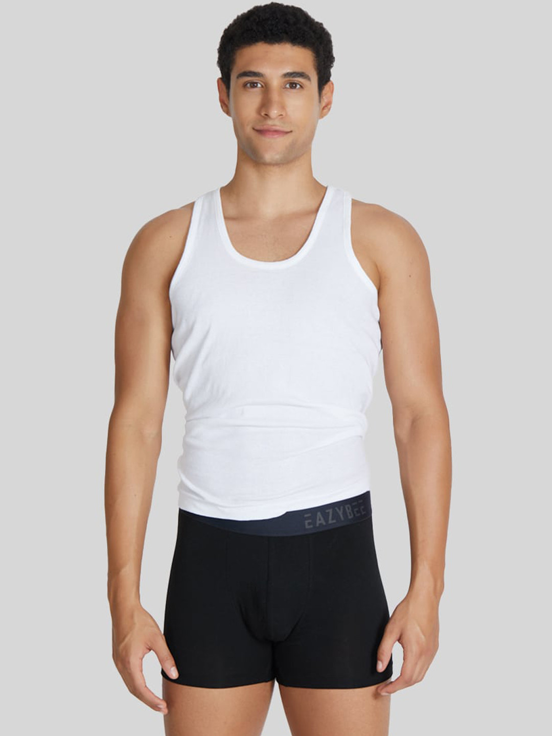 Buy Eazybee Men Black Solid Trunk EZT1B - Trunk for Men 20747112 | Myntra