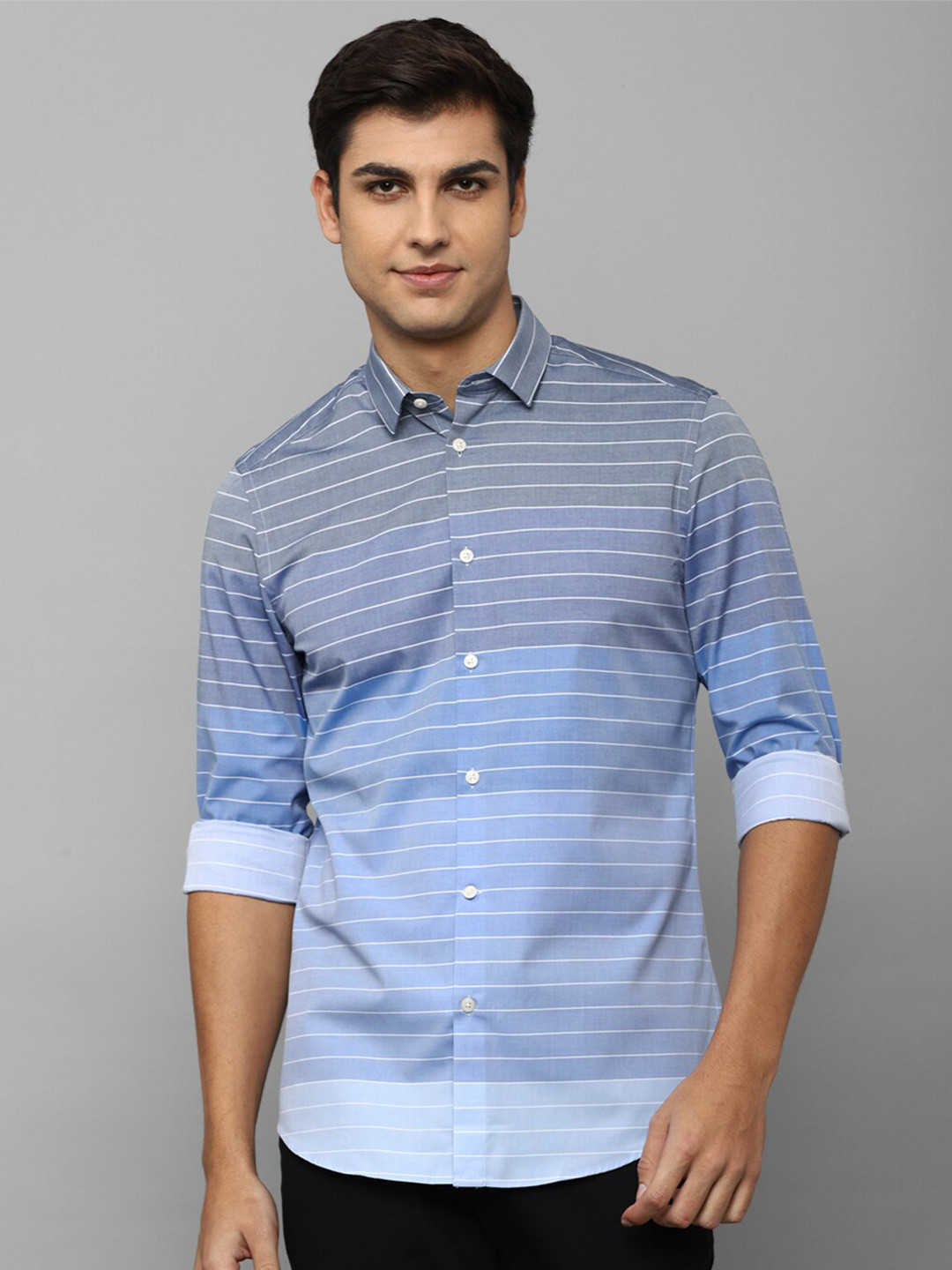 Buy Louis Philippe Sport Men Slim Fit Horizontal Stripes Striped Pure ...