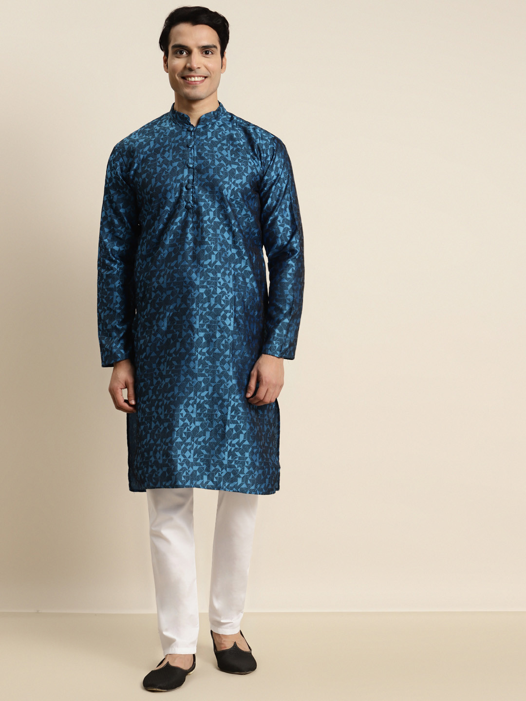 Buy SOJANYA Men Silk Blend Woven Design Kurta - Kurtas for Men 20825202 ...