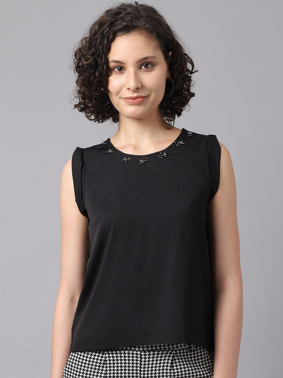 Buy La Zoire Black Crepe Top - Tops for Women 20862722 | Myntra