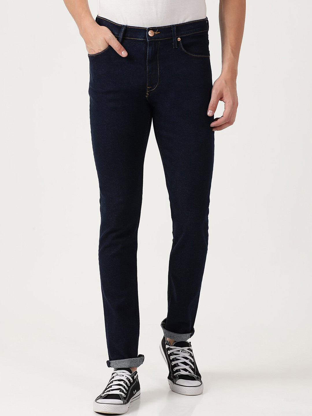 Buy Lee Men Blue Bruce Skinny Fit Stretchable Cotton Jeans - Jeans for ...