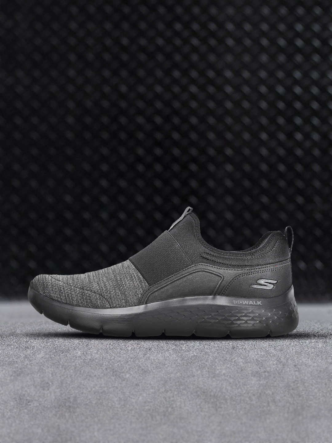 Buy Skechers Men Go Walk Flex Missi Walking Shoes - Sports Shoes for ...