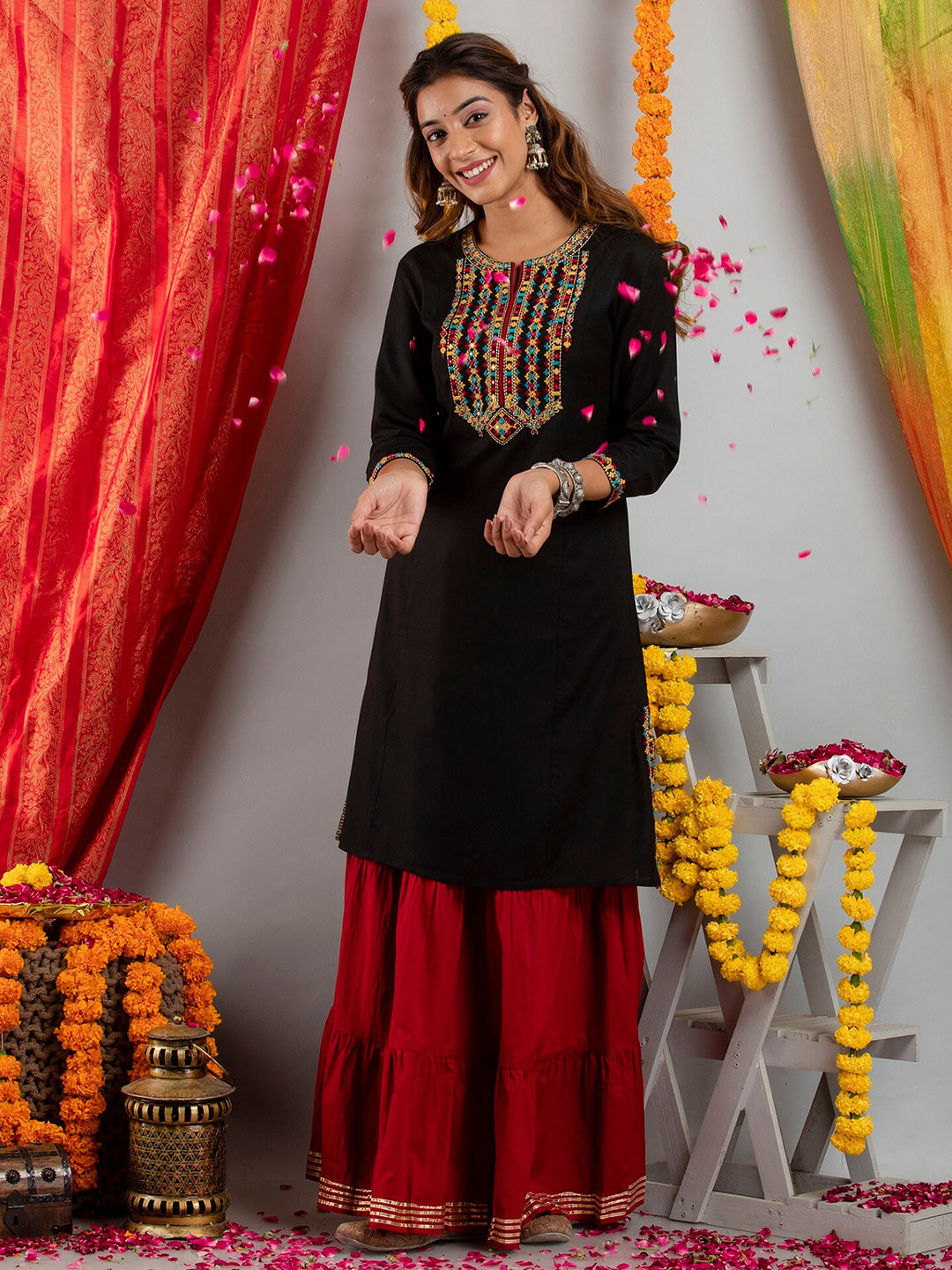 Buy SUTI Women Black Ethnic Motifs Embroidered Mirror Work Kurta With ...