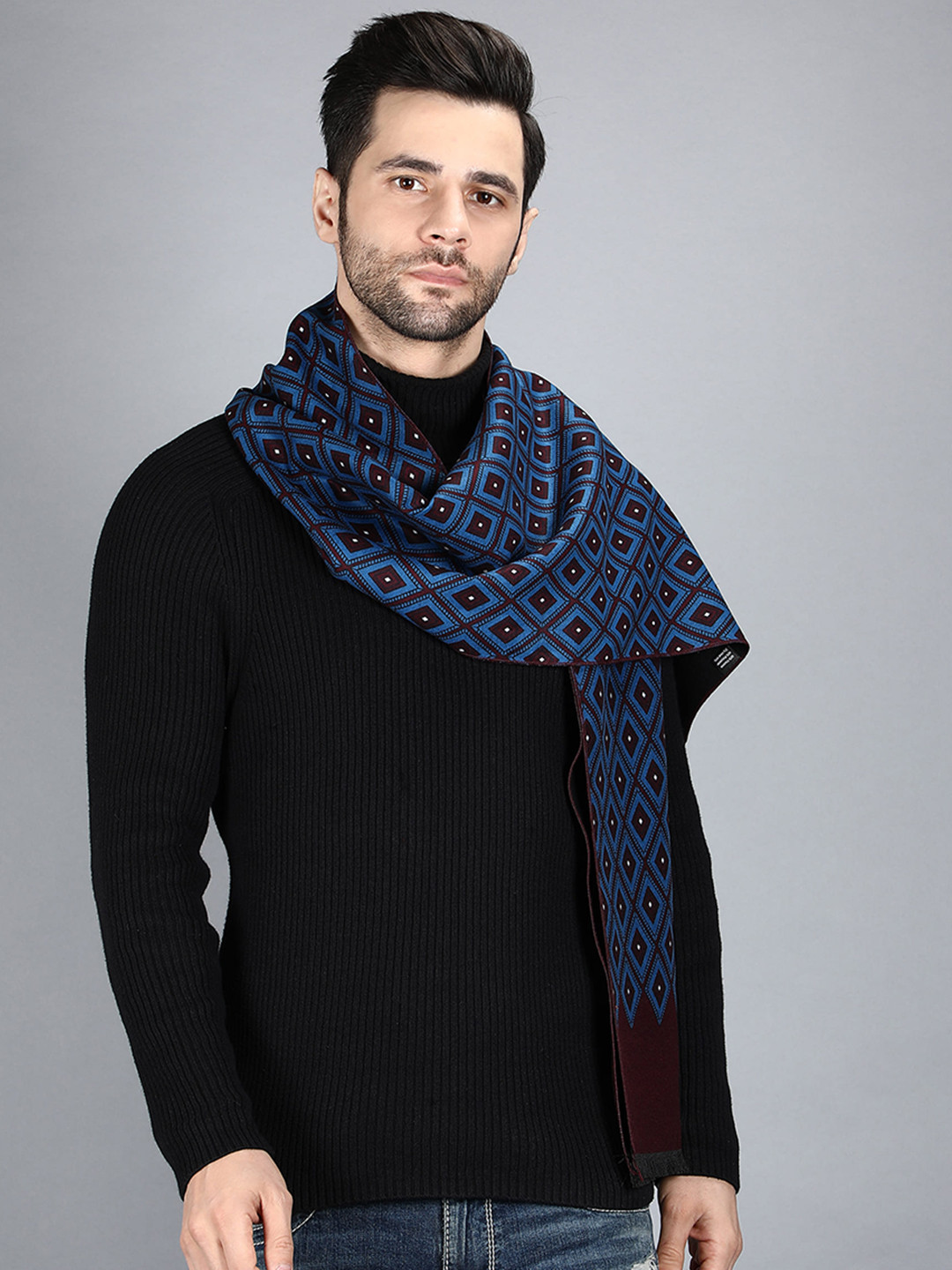 Buy Alvaro Castagnino Men Blue & Maroon Diamond Printed Muffler ...