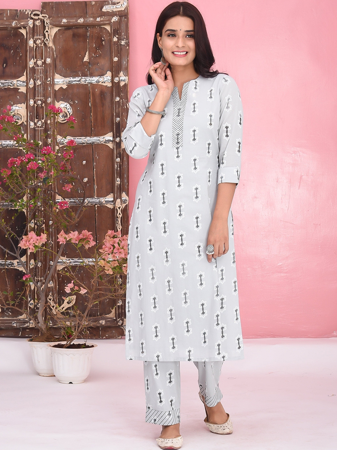 Buy Bunaai Women Ethnic Motifs Printed Pure Cotton Kurta With Trousers ... Buy Bunaai Women Ethnic Motifs Printed Pure Cotton Kurta With Trousers ...