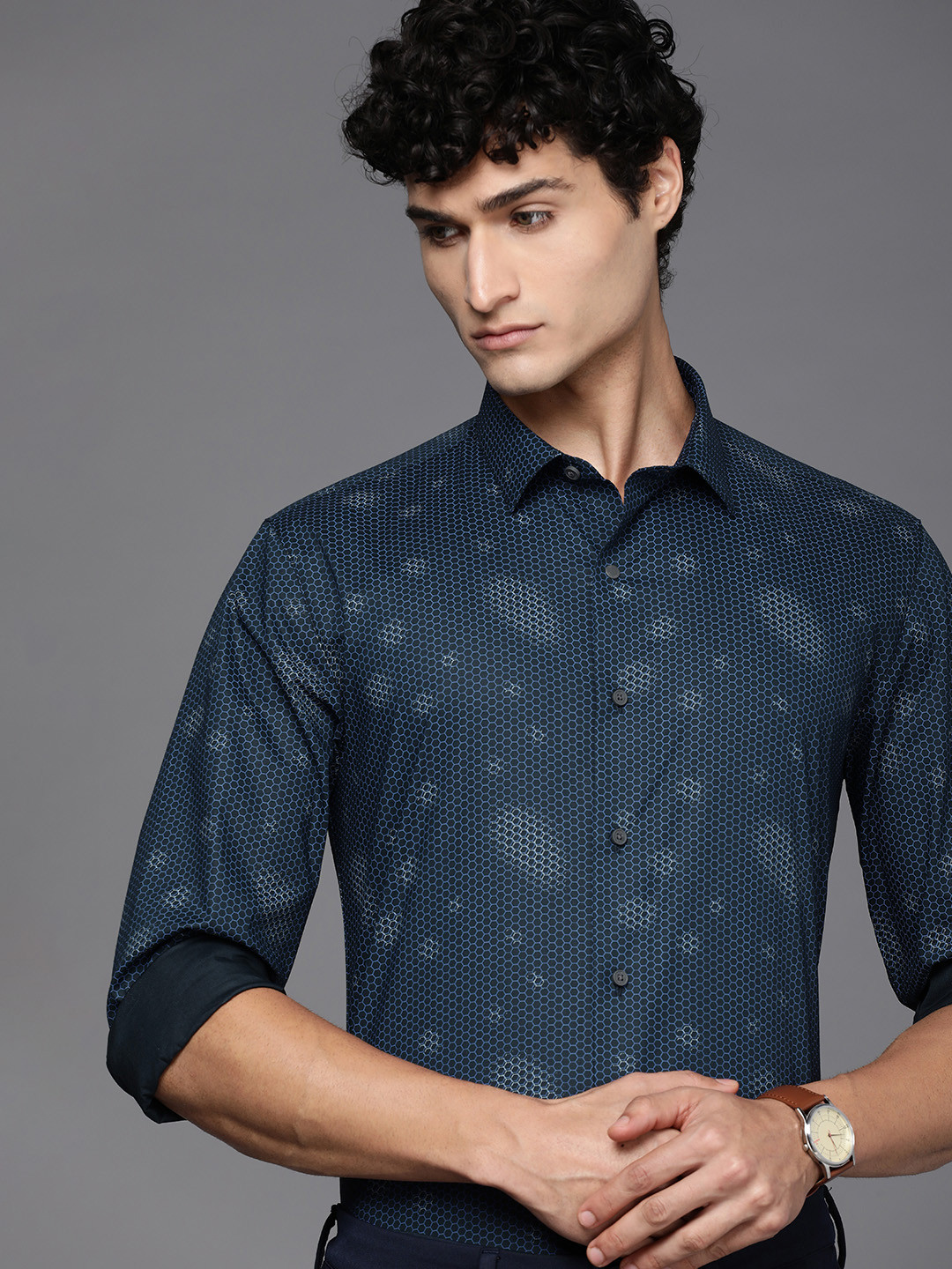 Buy Louis Philippe Ath Work Men Geometric Printed Super Slim Fit Formal ...