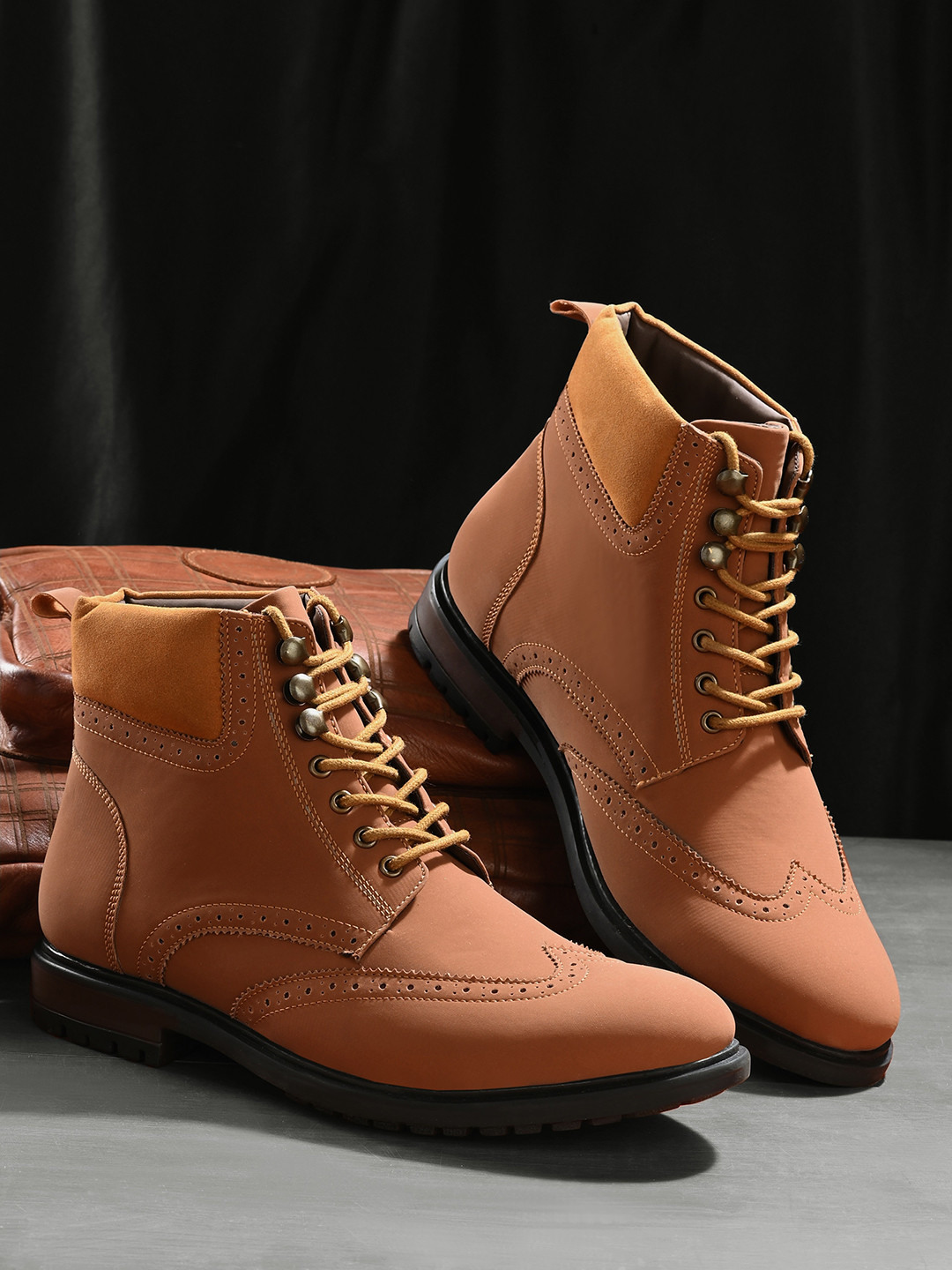 Buy Roadster Men Casual Regular Boots - Boots for Men 21081334 | Myntra