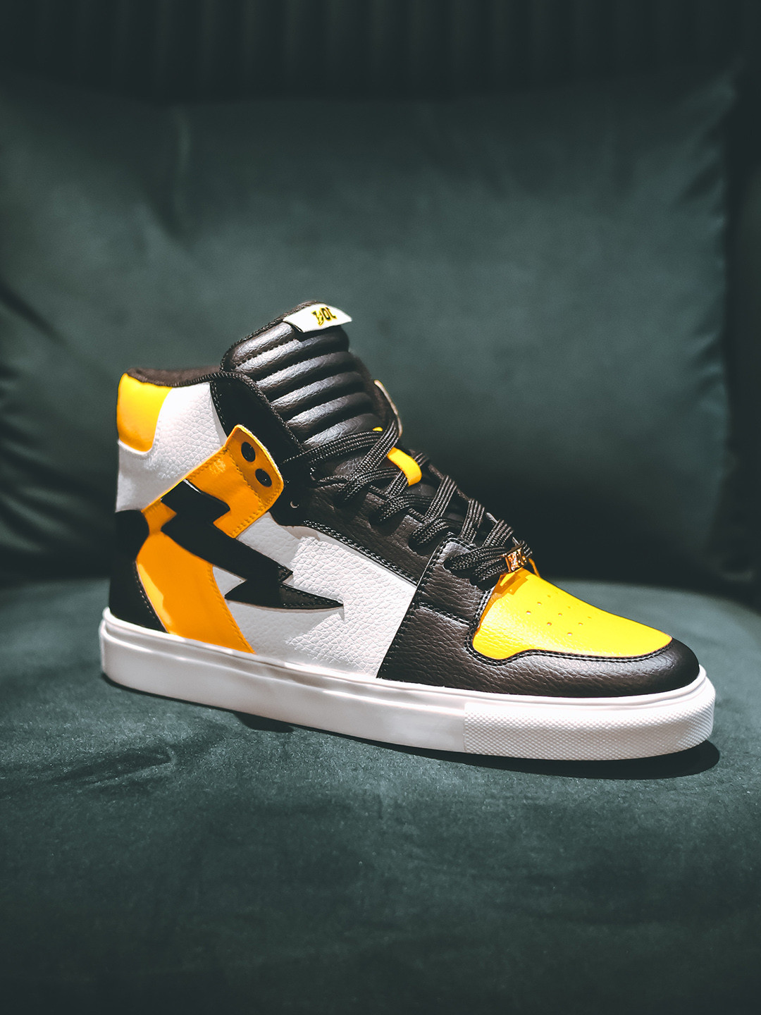 Buy Doc Martin Men Colourblocked Lace Up Antibacterial Casual Sneaker ...