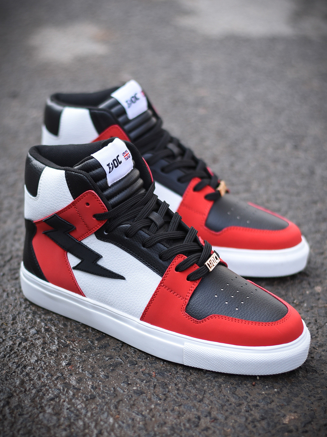 Buy Doc Martin Men Colourblocked Lace Up Antibacterial Casual Sneaker ...