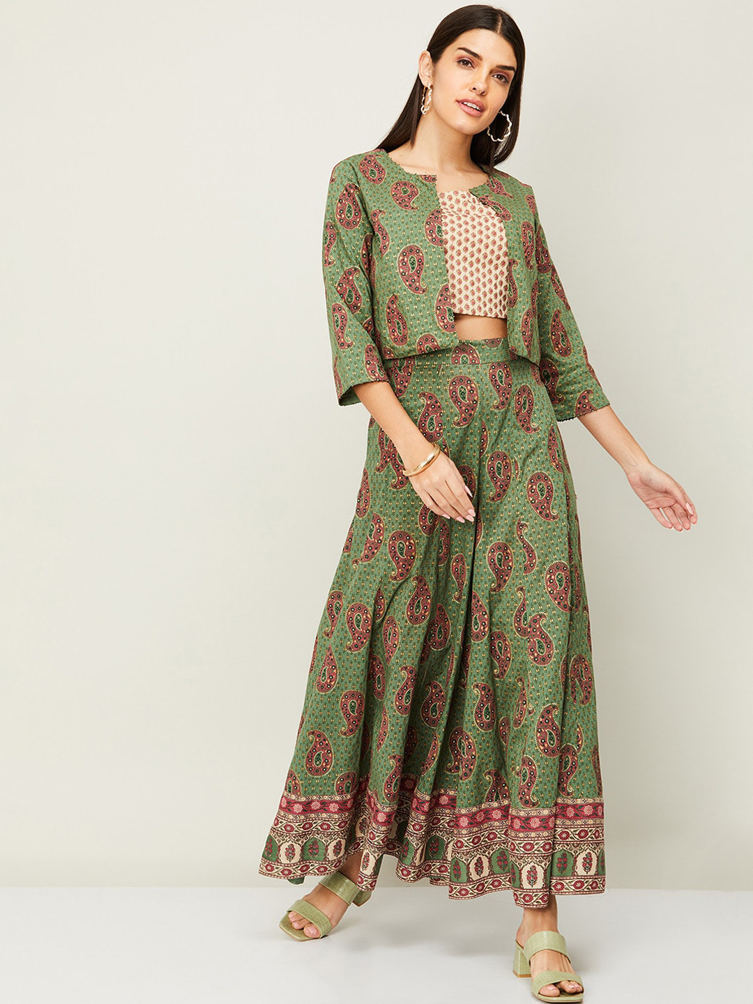 Buy Melange By Lifestyle Women Floral Printed Pure Cotton Top With ...